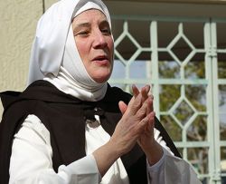 Bill Murray's sister a hit in one-woman play - Politics & Policy - News ...