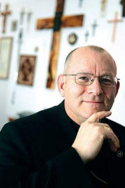 Bishop Robert Vasa Assumes Leadership of the Diocese of Santa Rosa ...