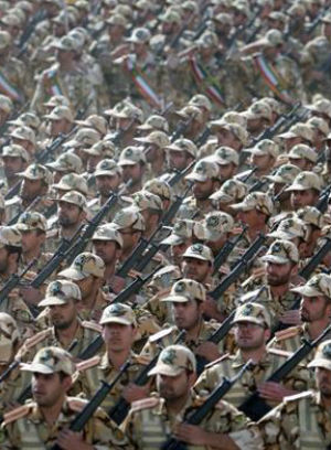 Iranian troops flood Syria: Plan to launch a ground attack - Middle ...