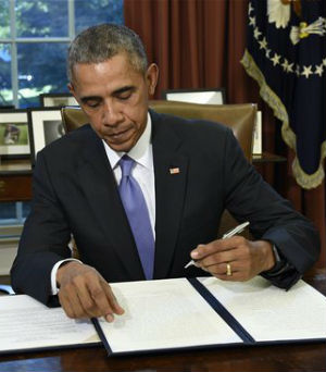 Obama uses veto for FIFTH time, shutting down defense authorization ...