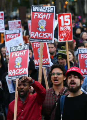 Anti-Trump protests get violent and involve Secret Service - but one ...