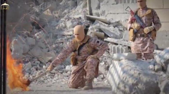 ((WARNING: EXTREMELY GRAPHIC PHOTOS)) Jordanian pilot is horrifically ... ((WARNING: EXTREMELY GRAPHIC PHOTOS)) Jordanian pilot is horrifically ...