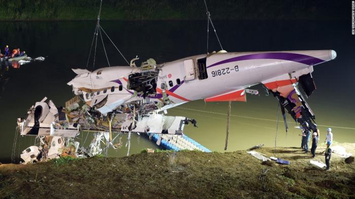 Terrifying TransAsia plane crash, caught on tape, adds to the list of ... Terrifying TransAsia plane crash, caught on tape, adds to the list of ...